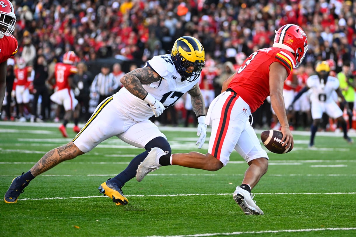 Giants meet with mid-round projected Michigan defensive end