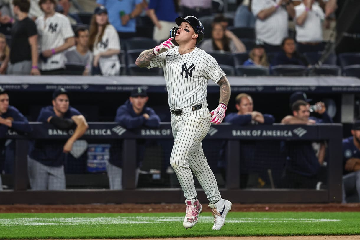 Yankees outfielder finally speaks out on rookie stealing his playing time