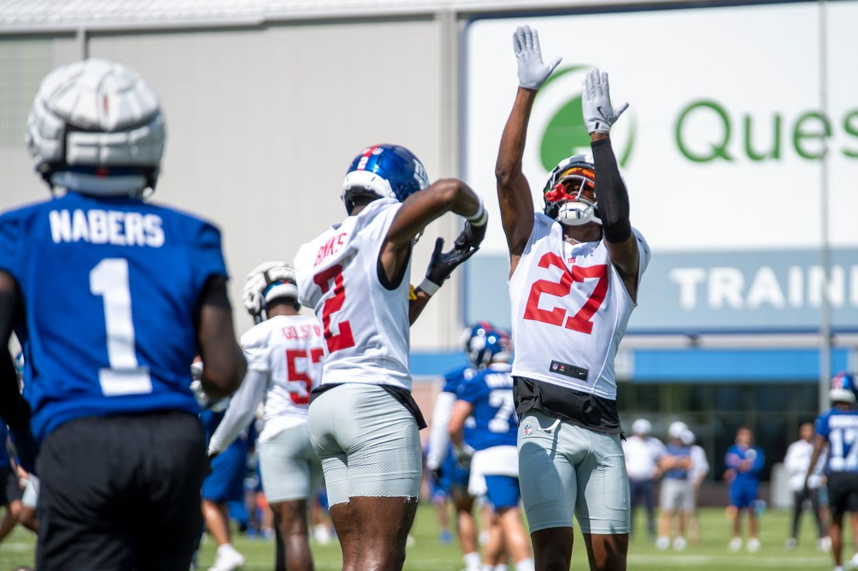 Giants' Deonte Banks continues to struggle at joint practice with the Jets