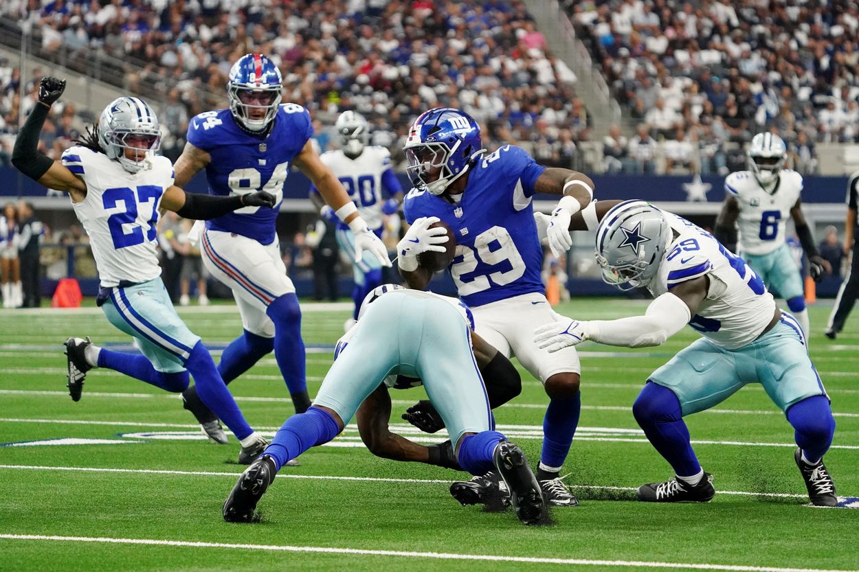 Giants' Tyrone Tracy Jr. still sidelined, leaving major opportunity for ...
