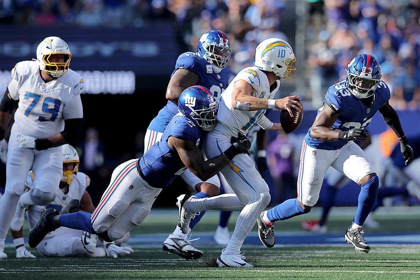 Report: Giants to interview recently-fired Falcons head coach for same ...