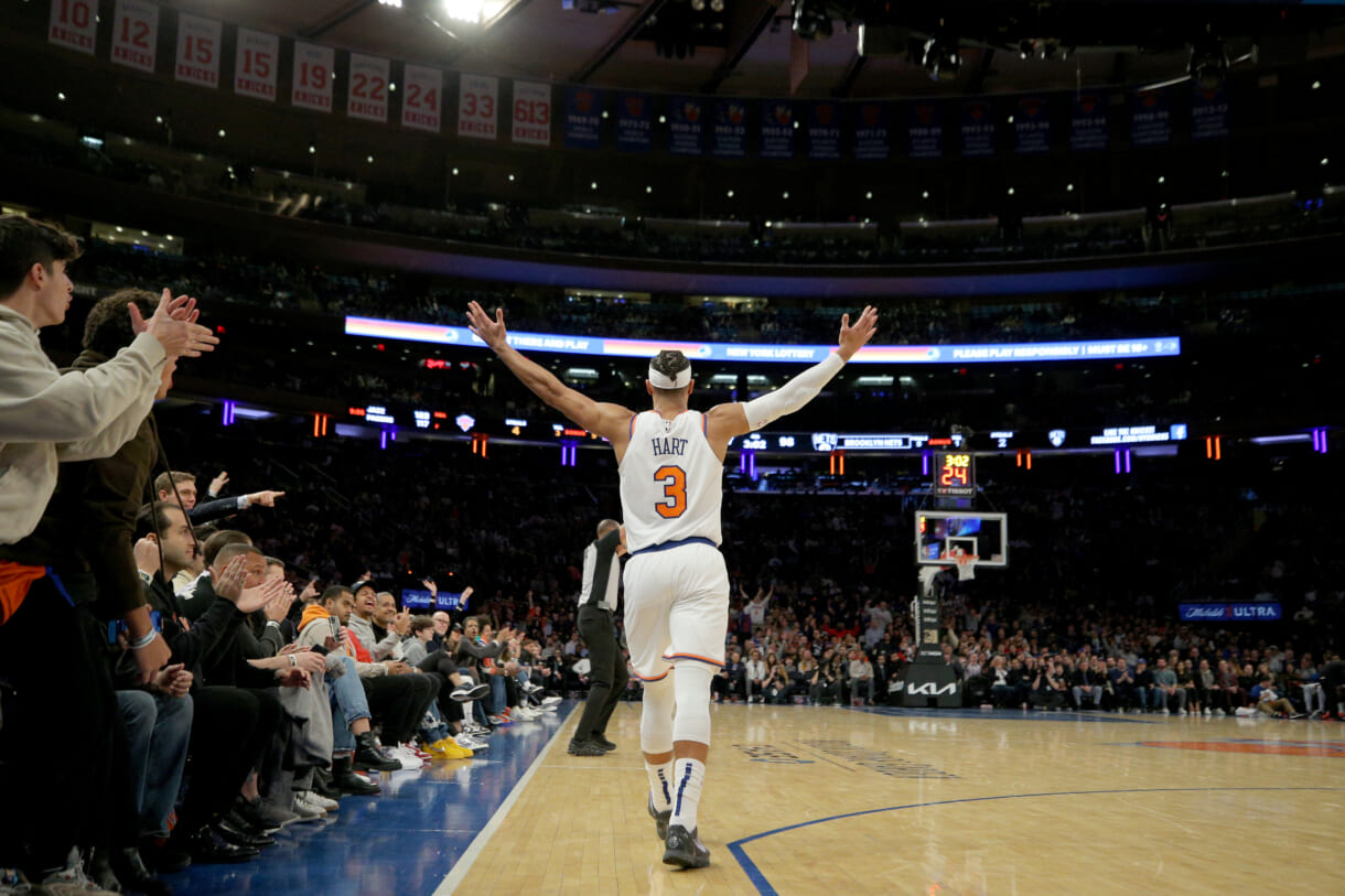 Knicks snap losing skid against Nets behind Villanova duo Jalen Brunson ...