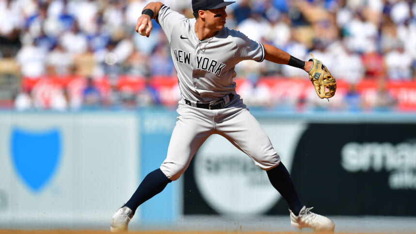 Should the Yankees move rookie shortstop to second base long-term?