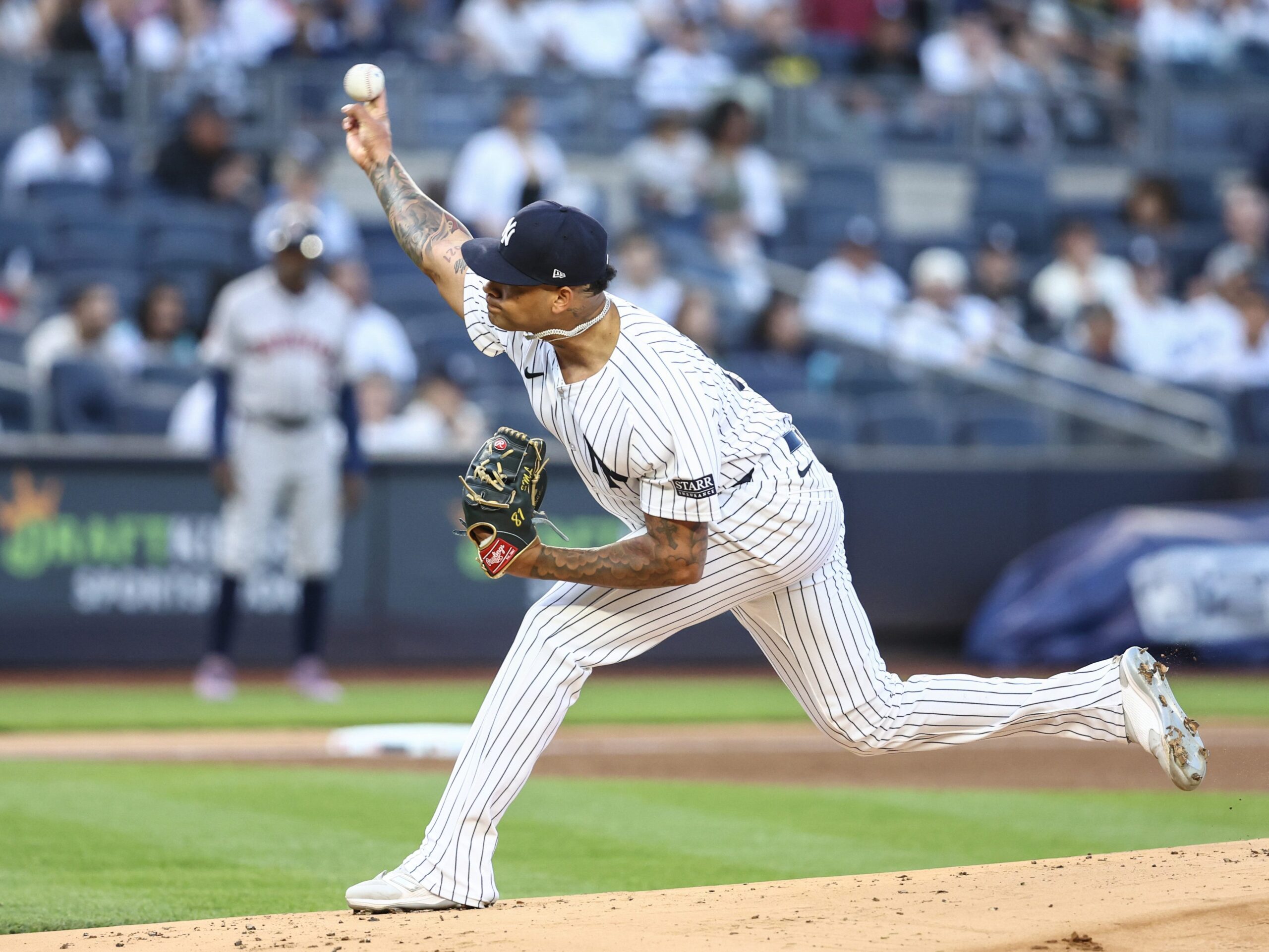 Yankees' Luis Gil takes big step forward in rehab