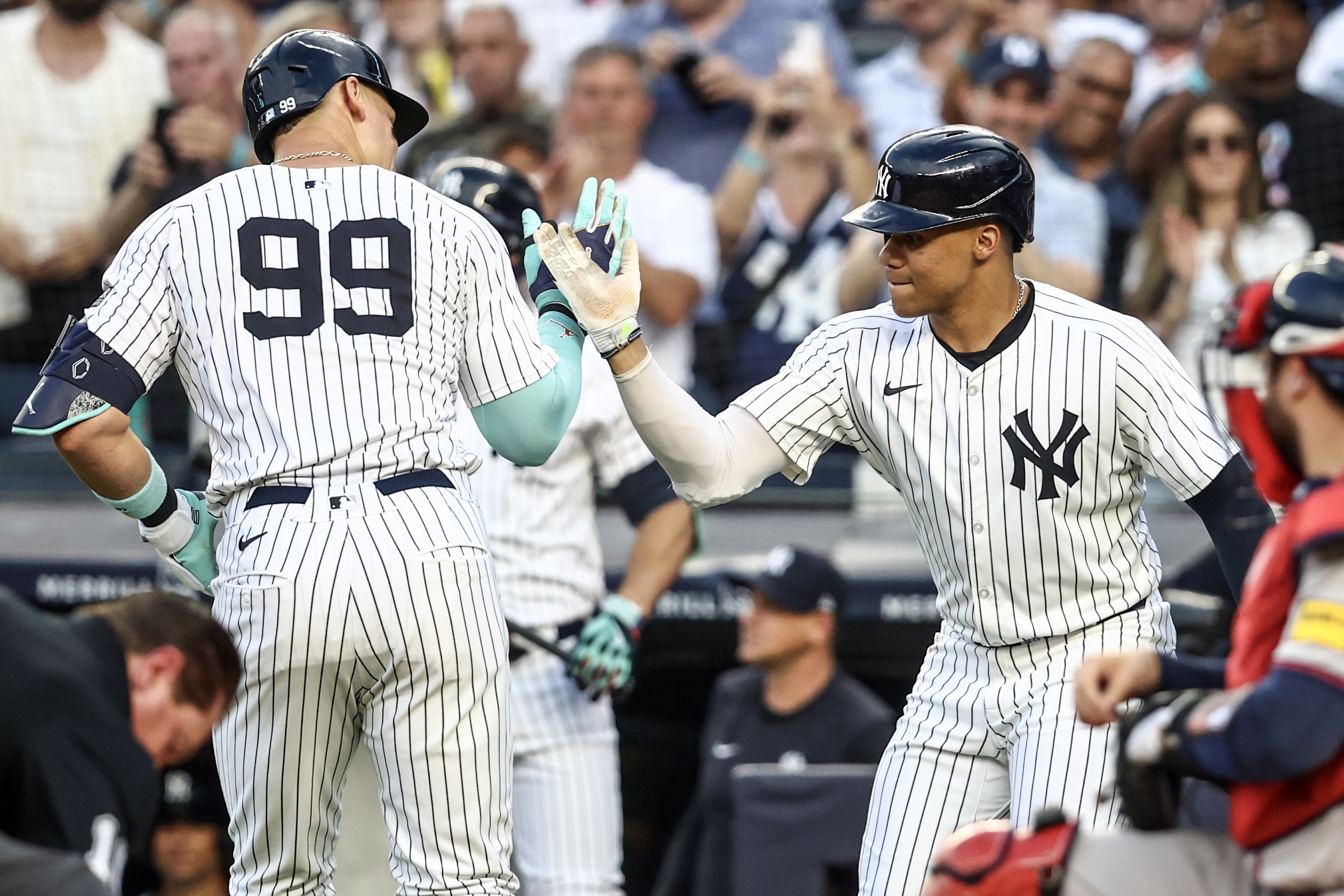 Yankees get back into the win column with 8-3 win over Braves
