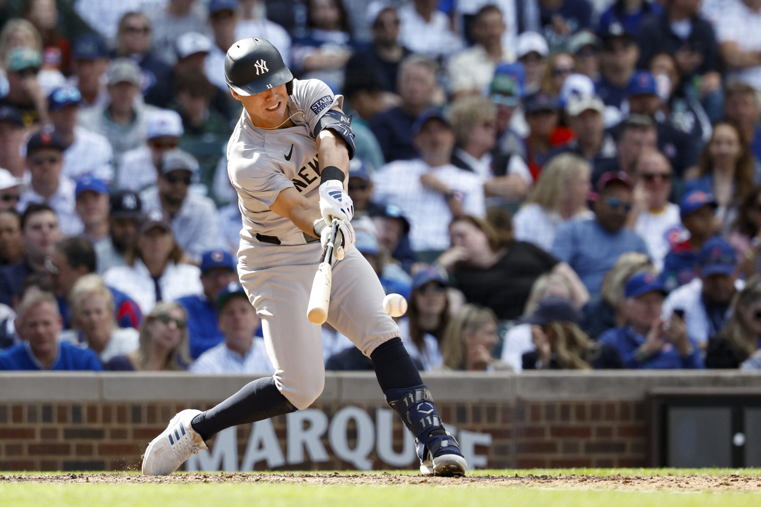 Yankees' Gold Glove infielder is hitting a major wall with his offense
