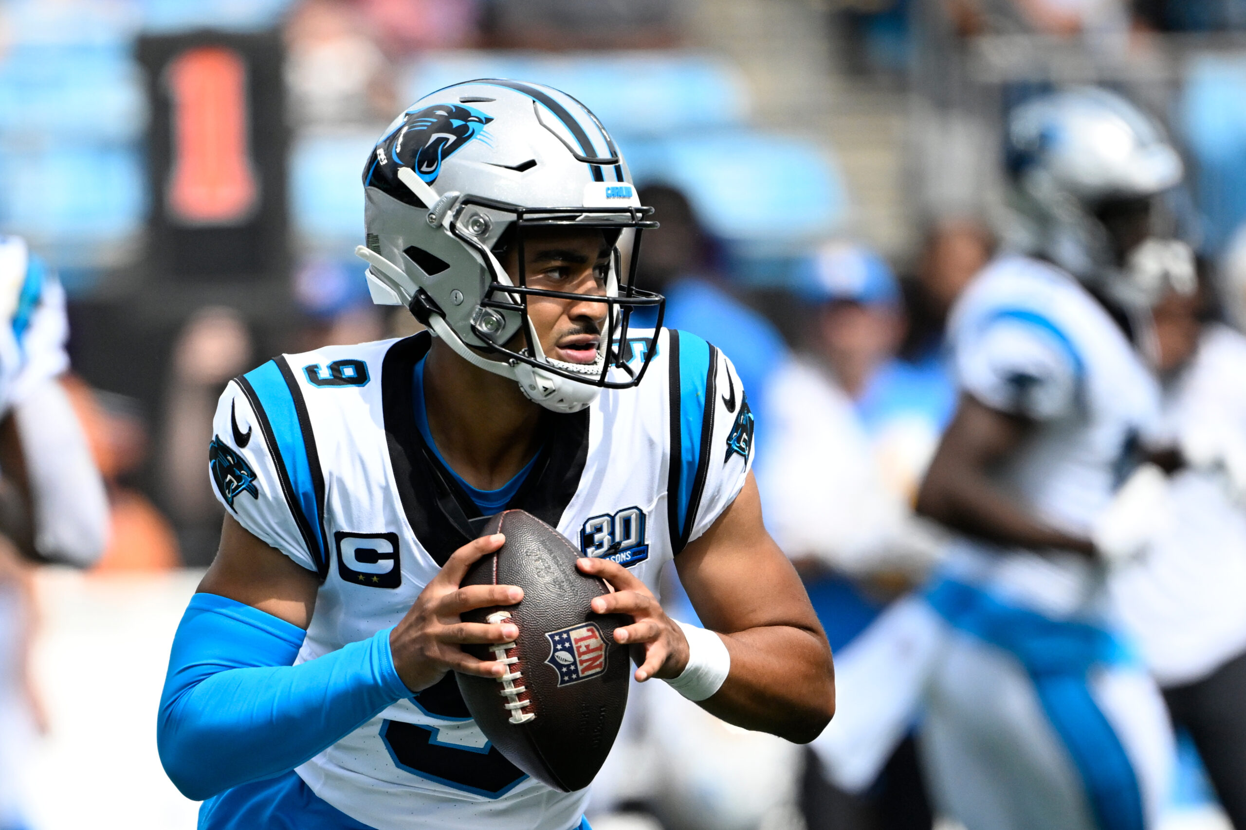 Should the Giants trade for the Panthers' recently-benched former 1st ...