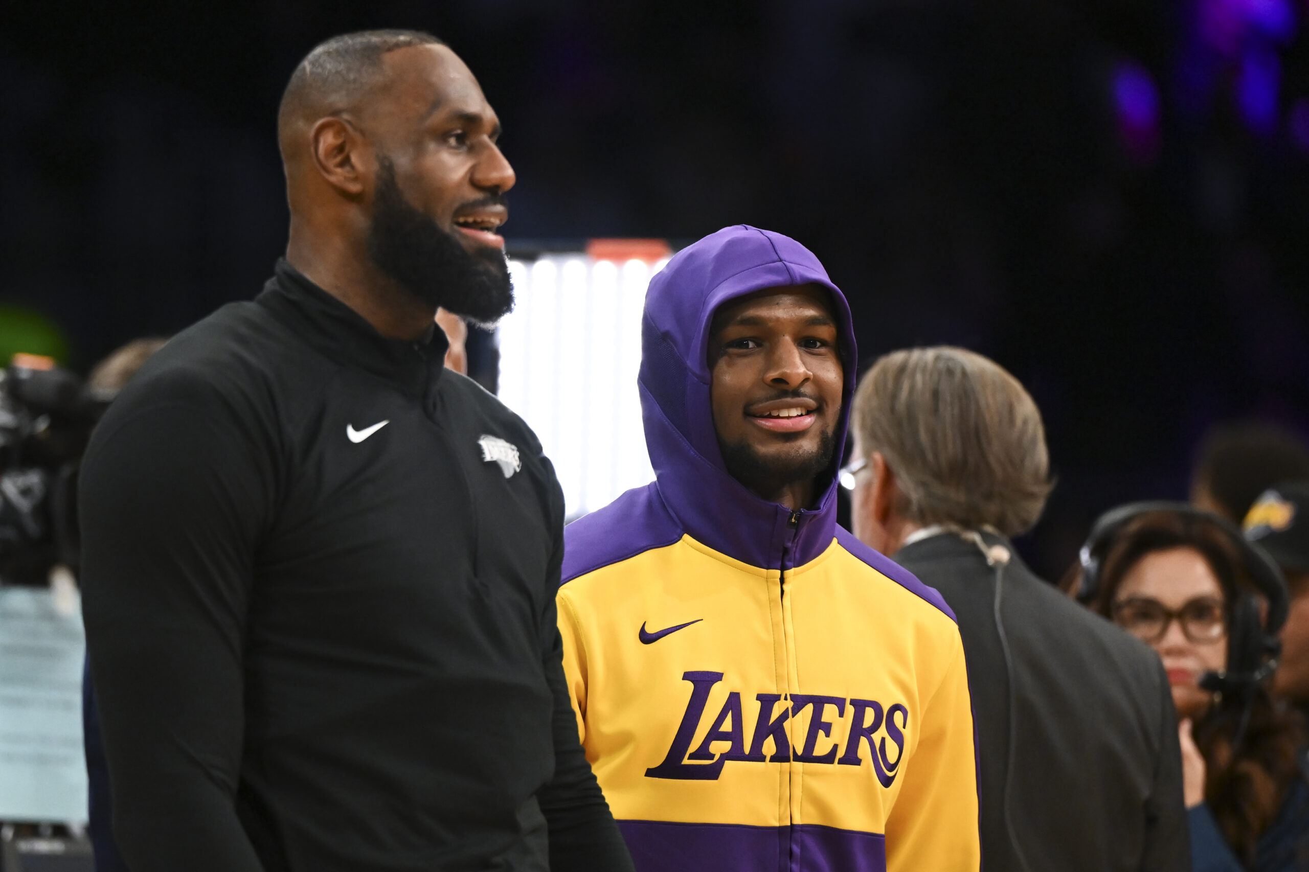 Lakers' LeBron James hyped for homecoming game vs Cleveland with son Bronny