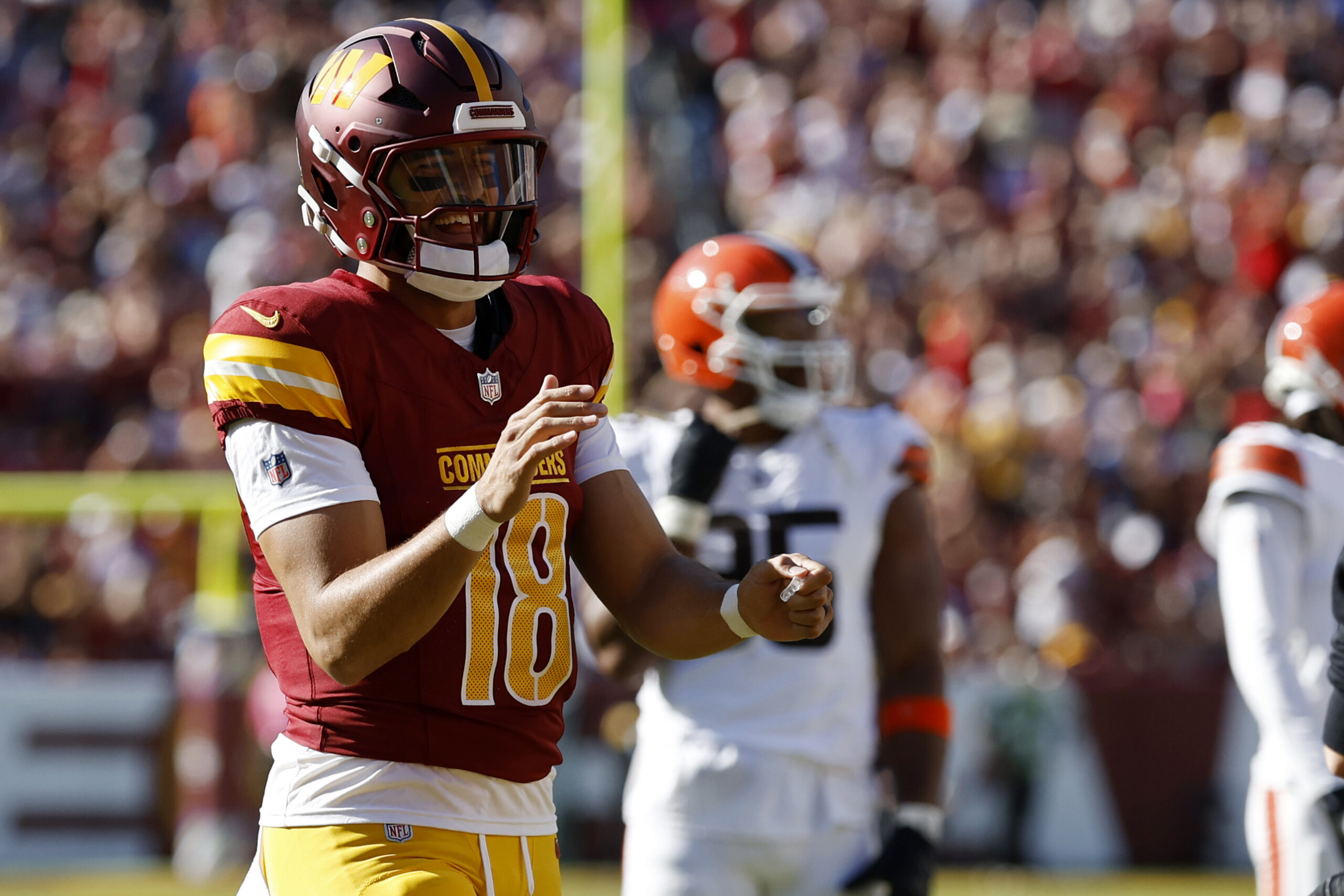 Could Giants target former 1st-overall pick as bridge quarterback in 2025?