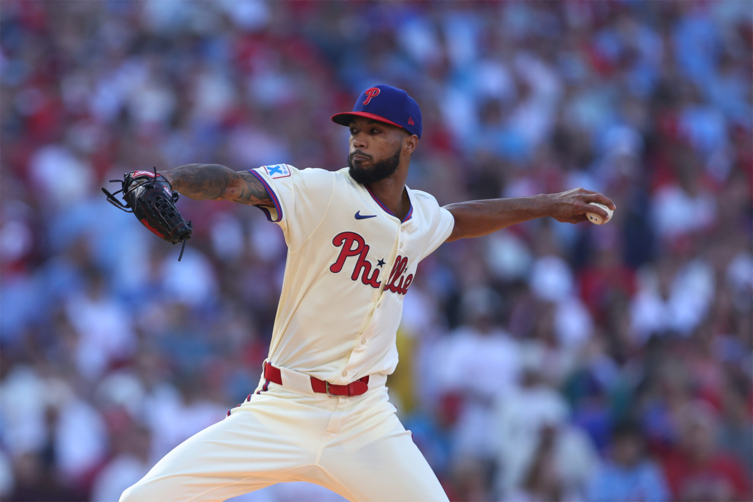 Phillies pitcher may be adding to his pitch arsenal this spring