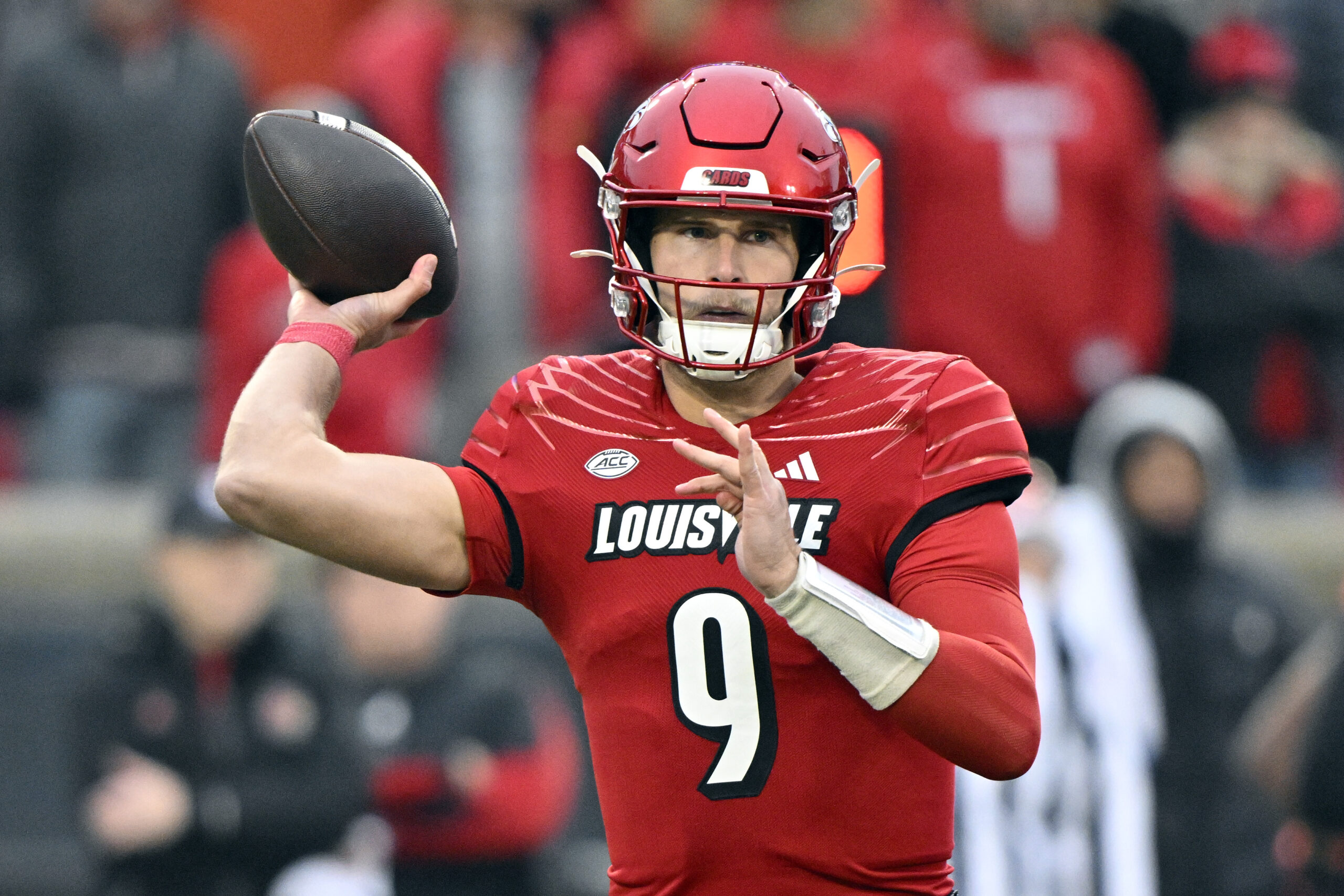 Giants attend Louisville Pro Day to scout developmental quarterback ...