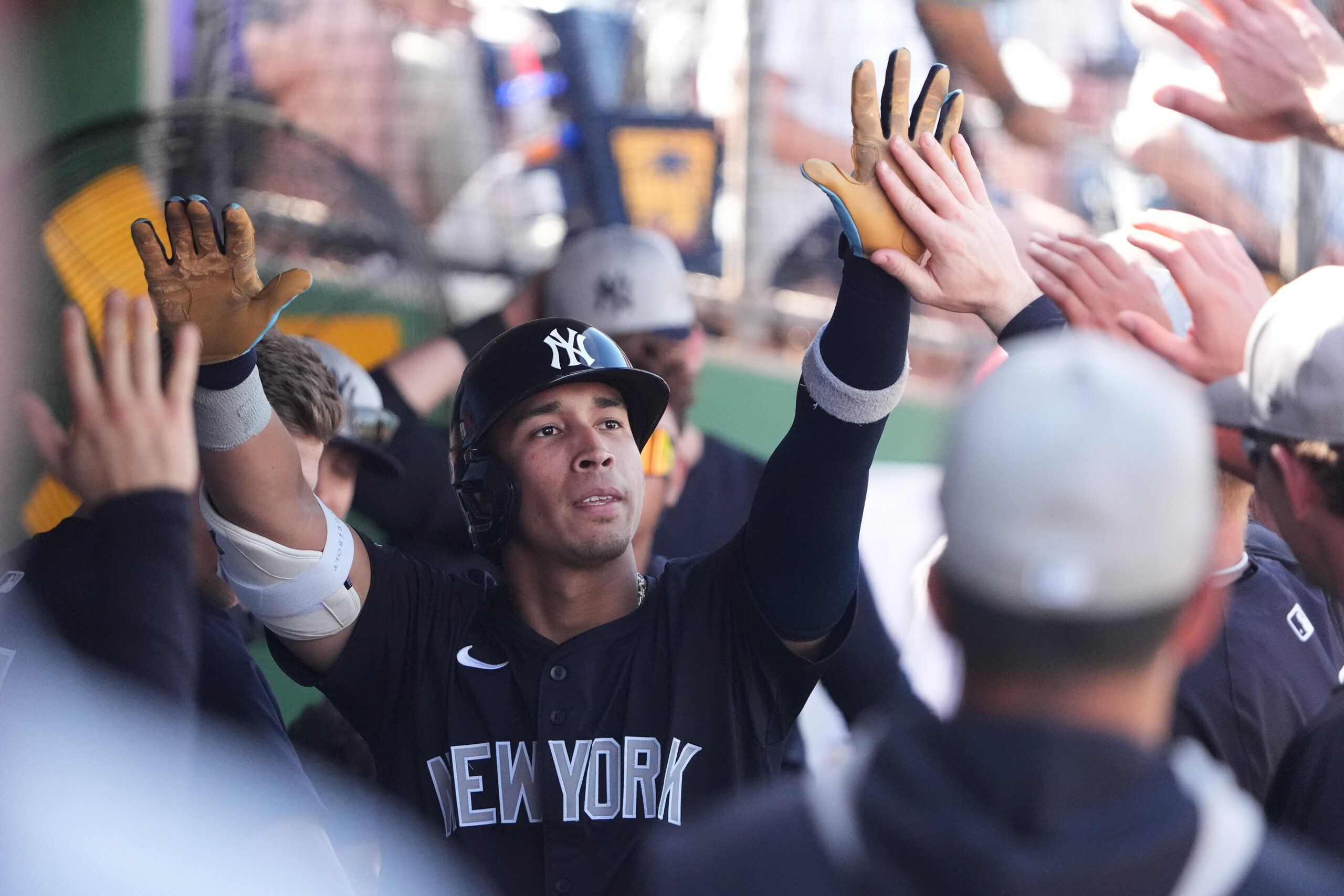 Yankees' injured infielder maintains hope of playing this year: 'There ...