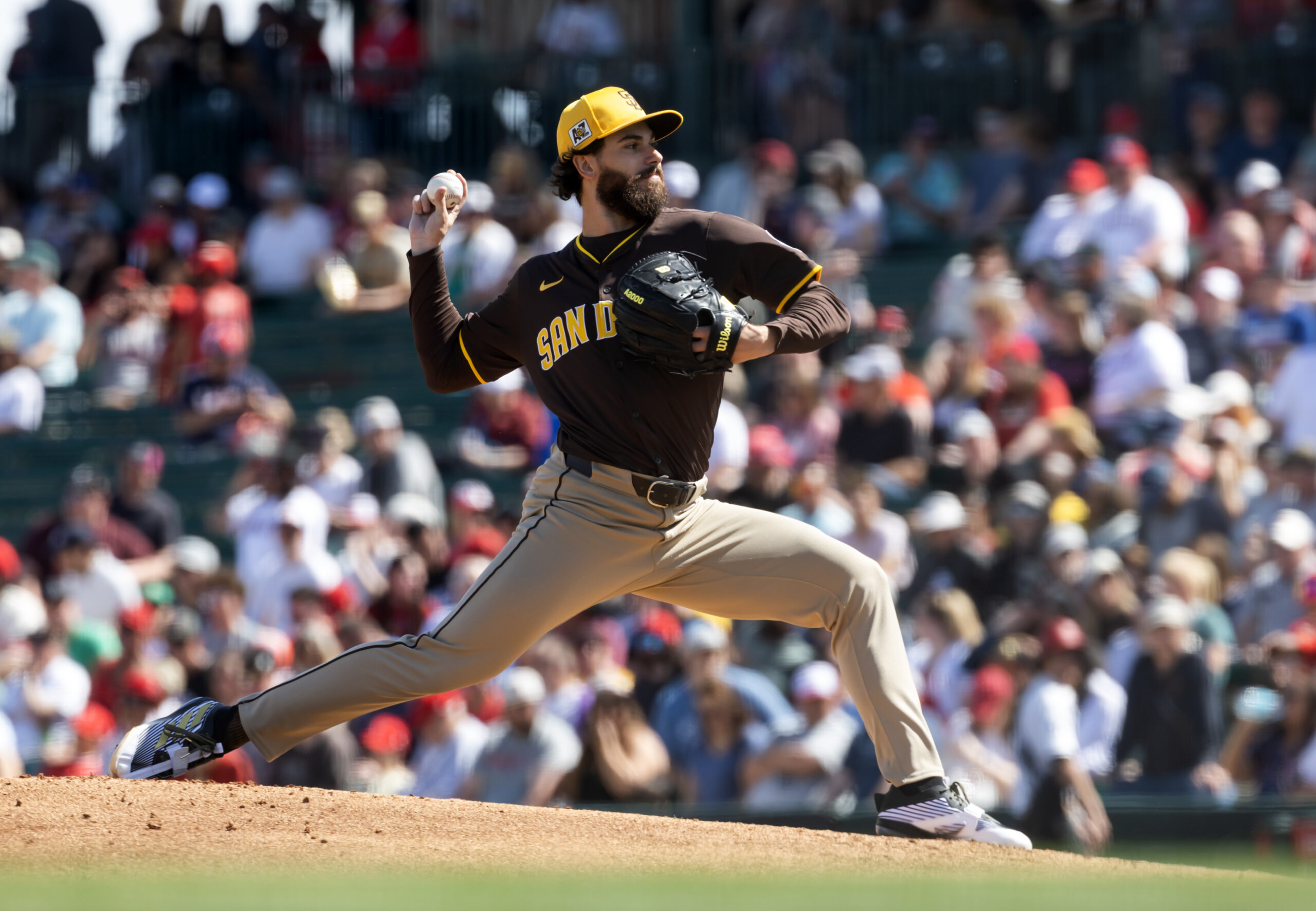Phillies can recreate four-ace era in blockbuster trade with Padres