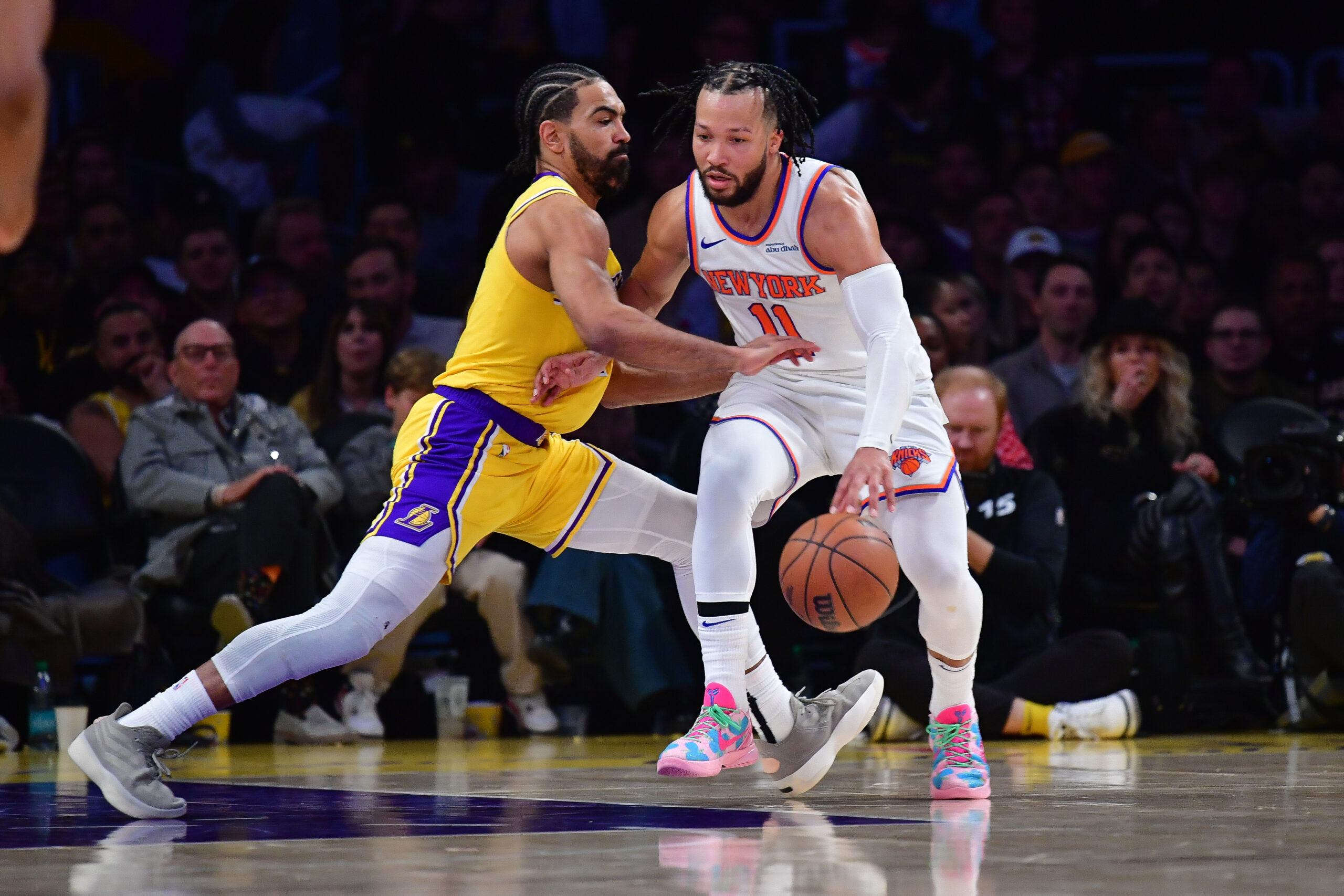 Knicks' All-Star PG could sit for 'a little while' after injury vs. Lakers