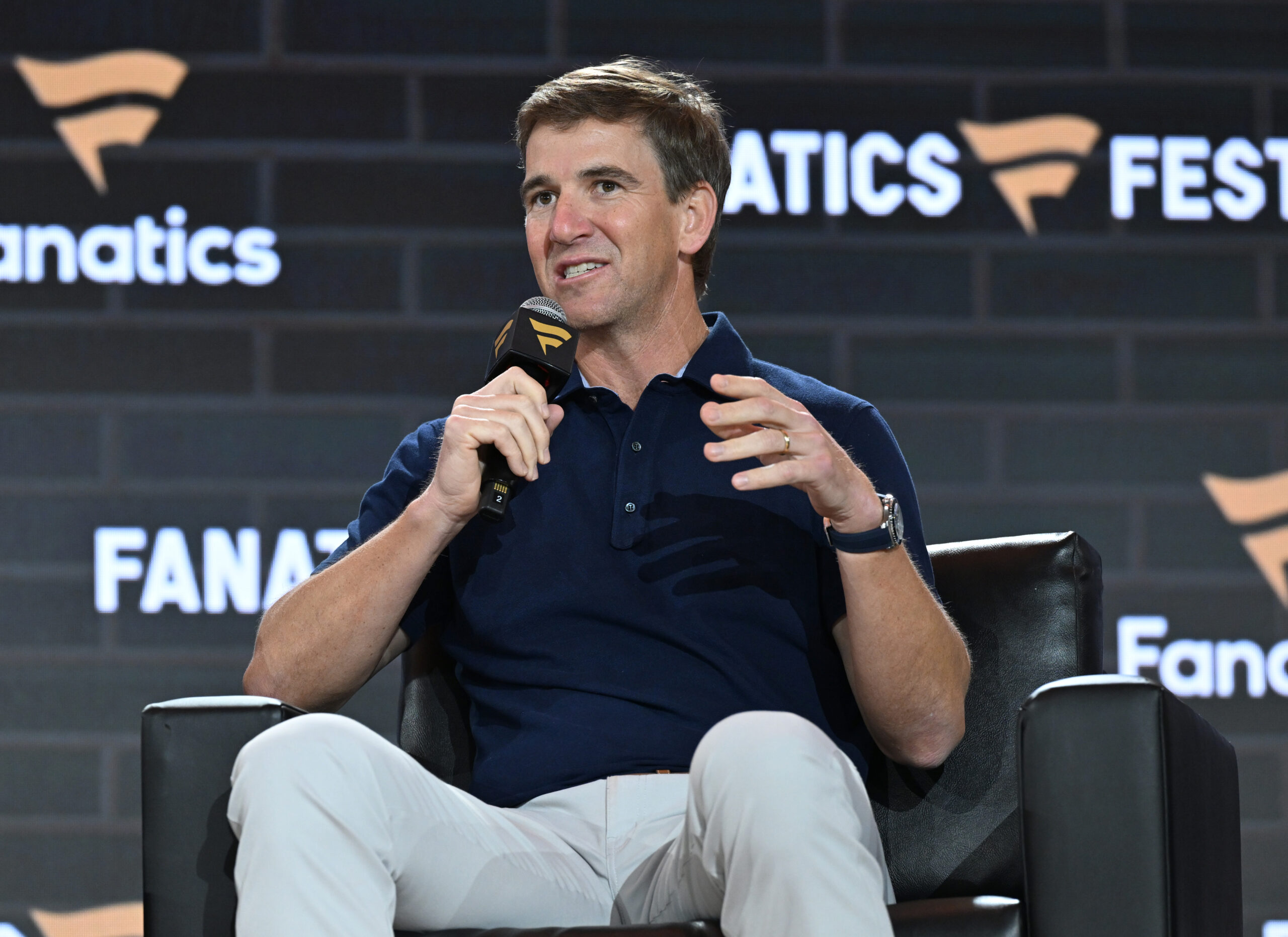 Giants' Eli Manning sends message to Jaxson Dart, other young quarterbacks: 'It doesn’t get easy'