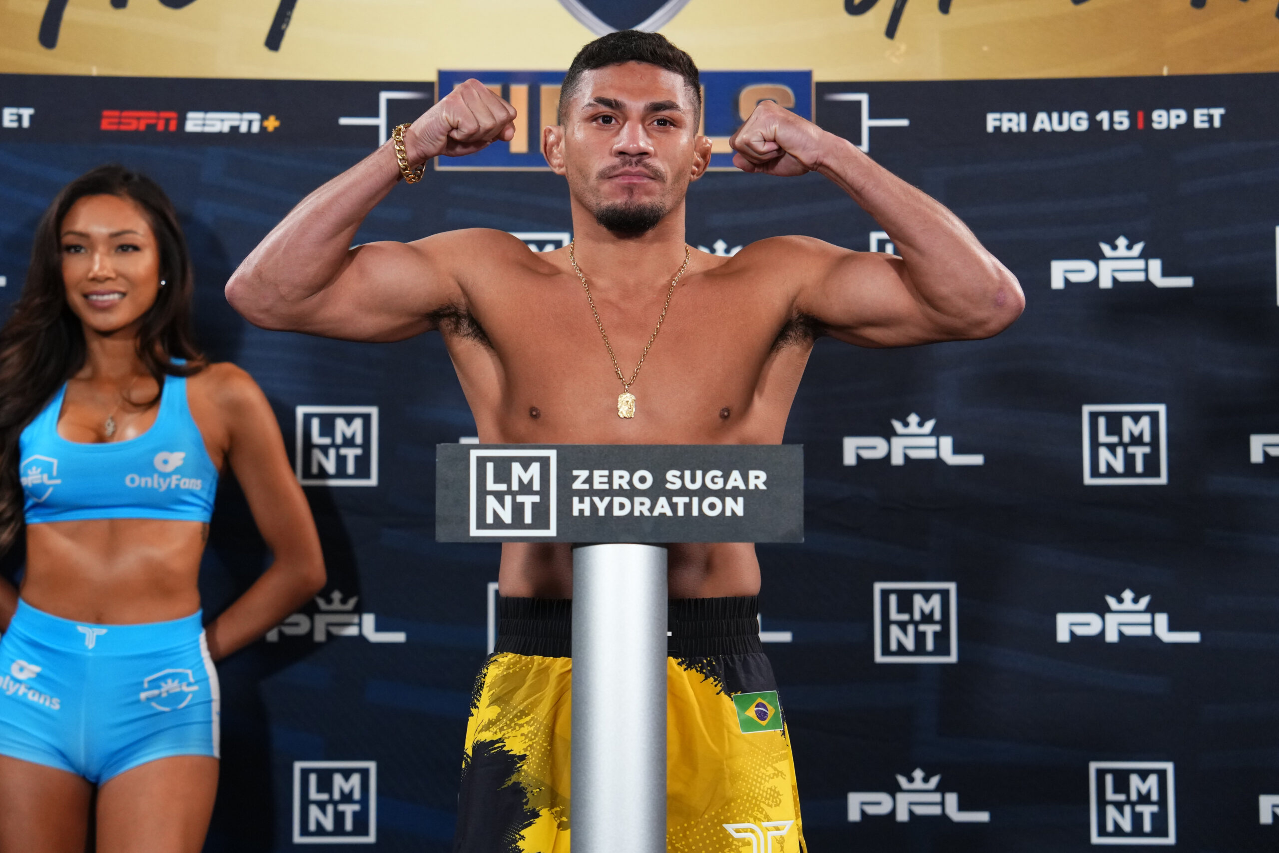Marcirley Alves survives late rally from Justin Wetzell to win the PFL ...